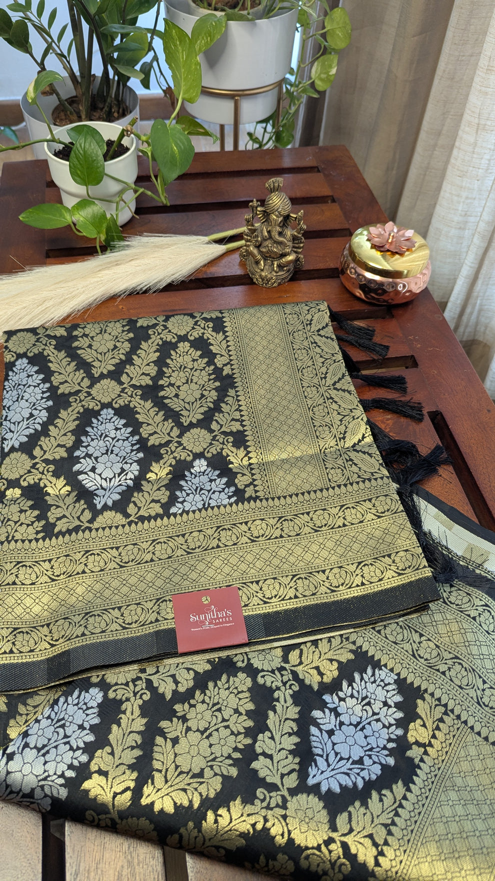 Nita Ambani Inspired Black Saree – Sunitha's Sarees